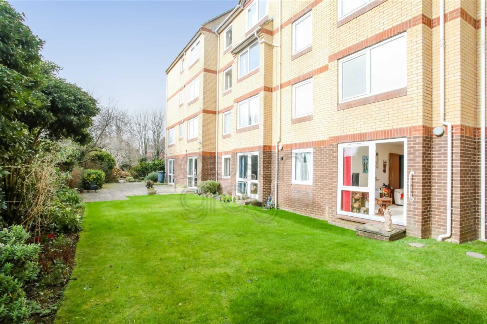 2 Homedrive, The Drive, Hove - Austin Gray