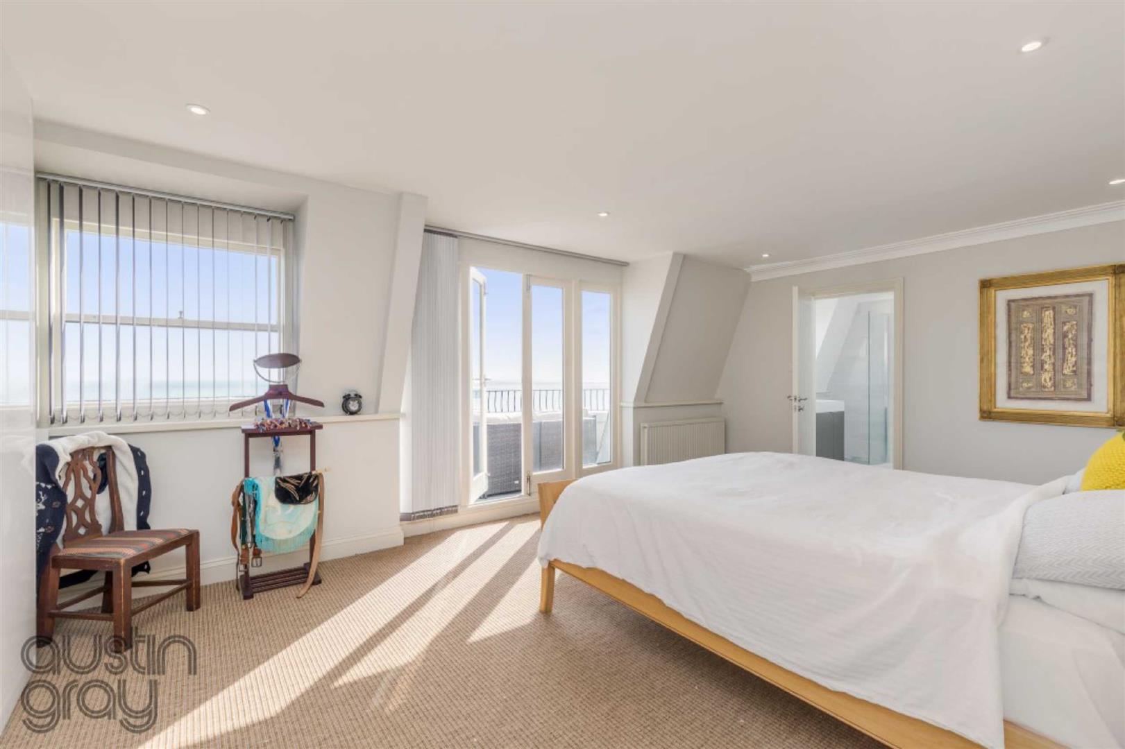 Marine Parade, Brighton - Austin Gray