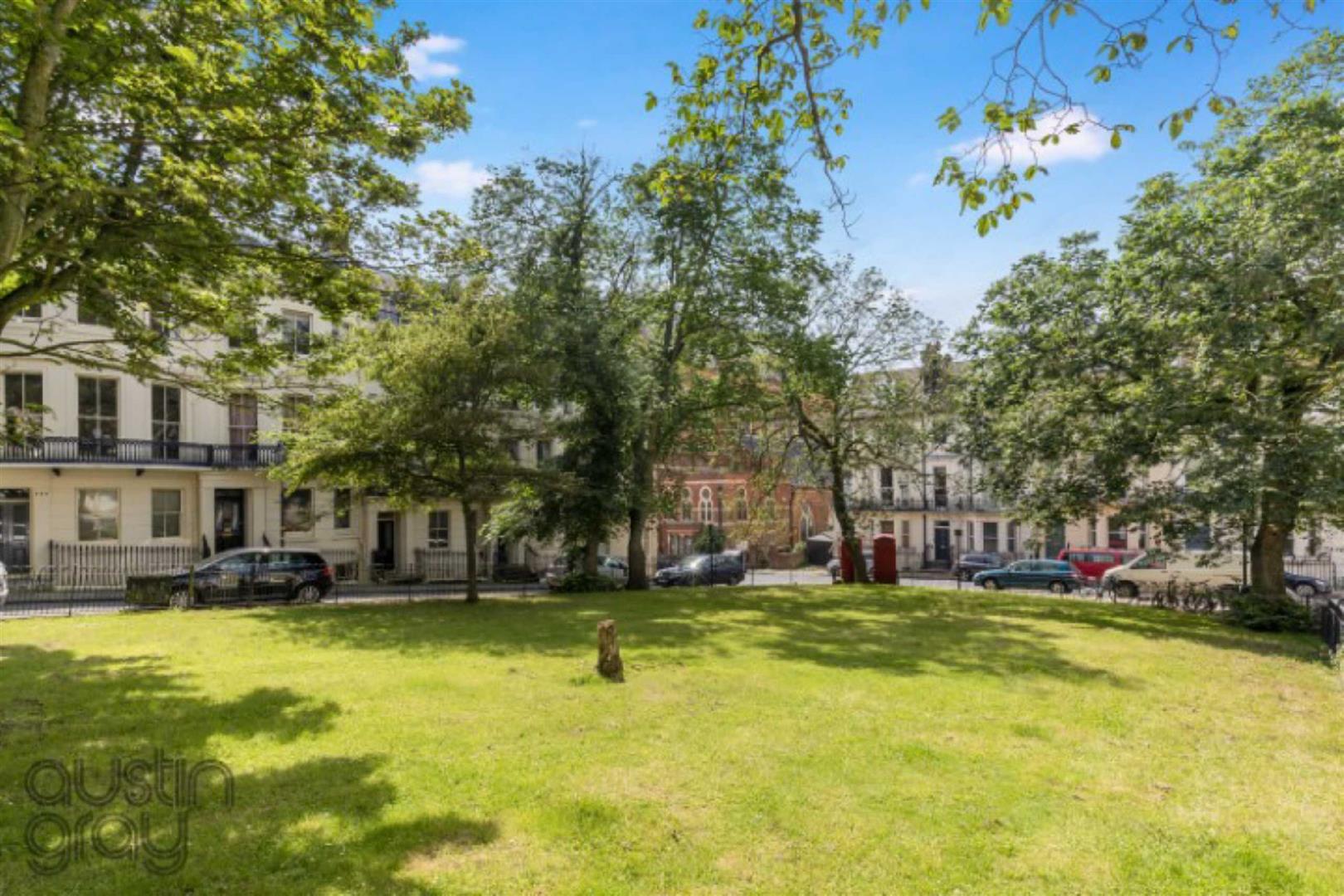 Powis Square, Brighton - Austin Gray